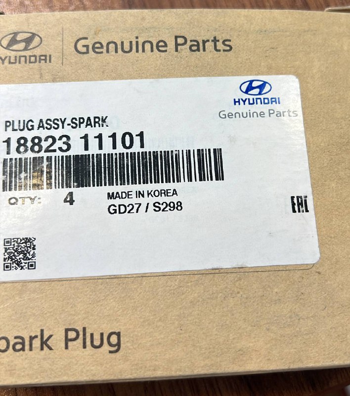 شمع موتور هیوندایی I20 اصلی فابریک جینیون پارت 18823 11101 - یدک هیوندای
